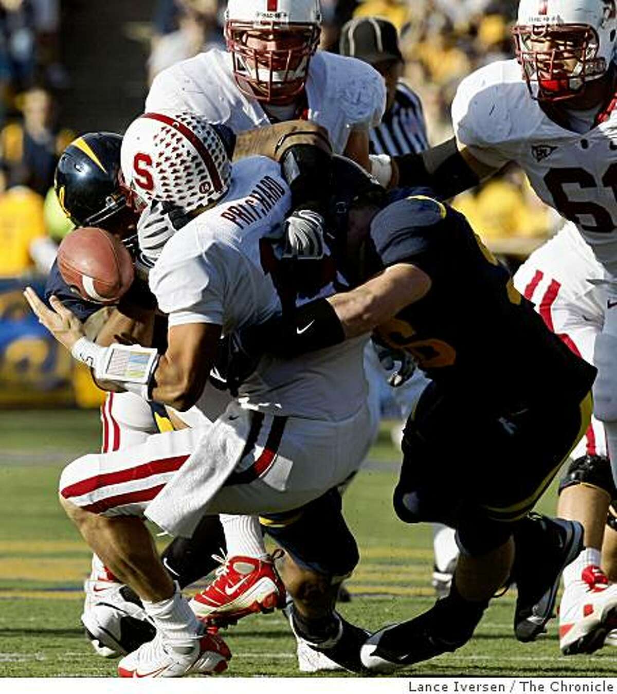 Big difference: Bears roll on