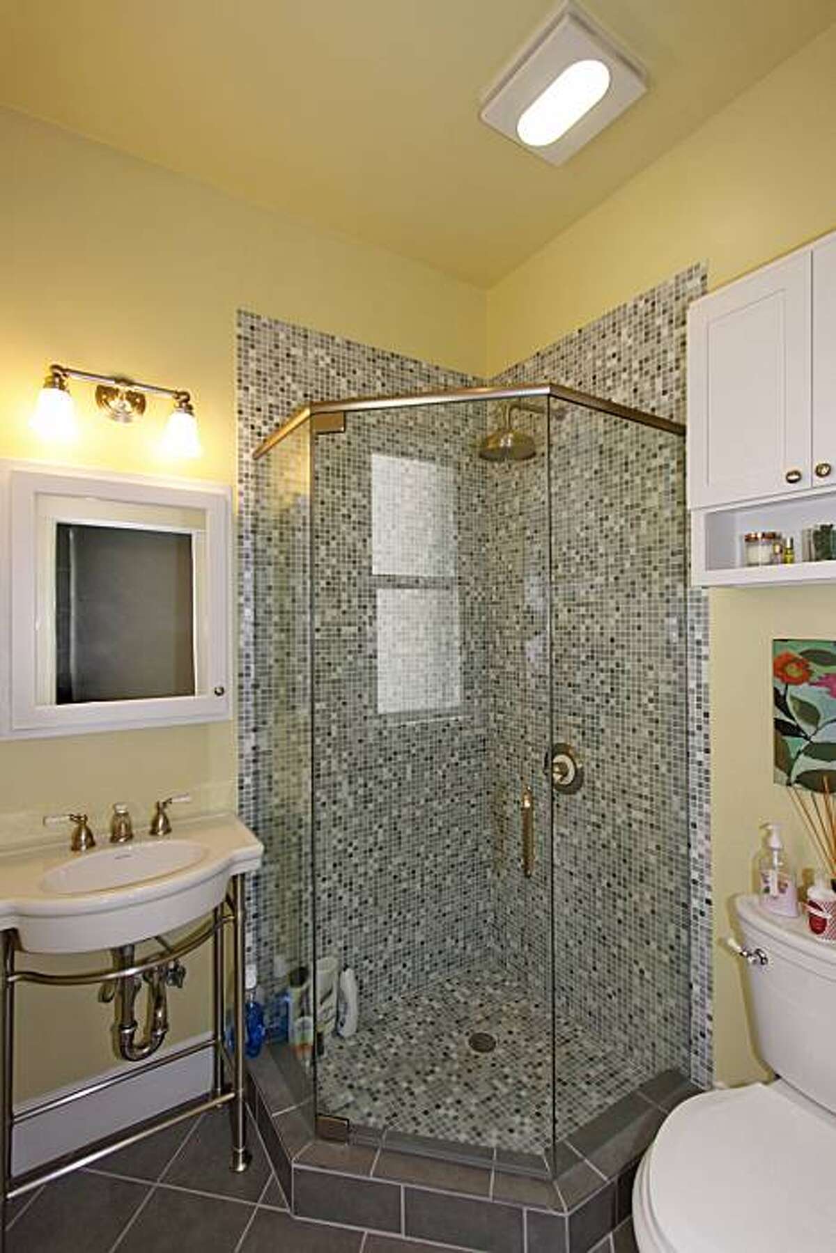 Edwardian flat in Nob Hill