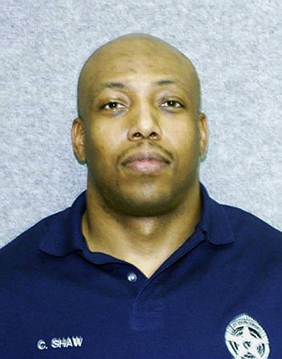 Dallas chief's son shot after he kills cop