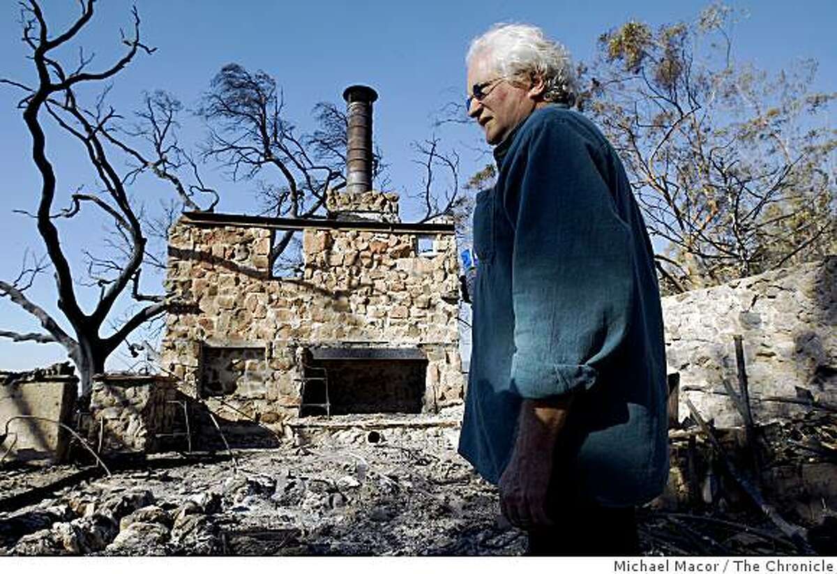 Tea Fire rages from Montecito to Santa Barbara