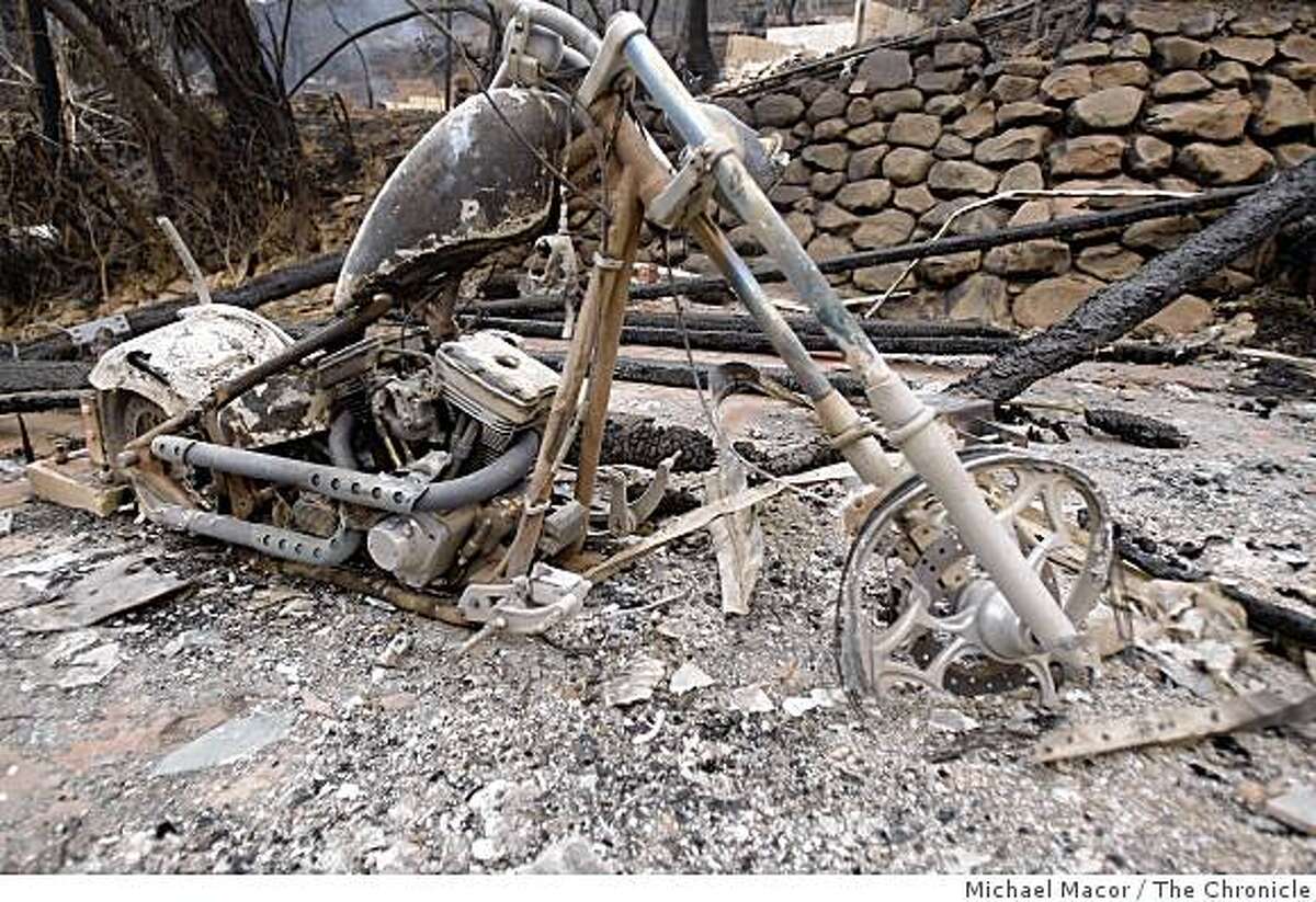 Tea Fire rages from Montecito to Santa Barbara