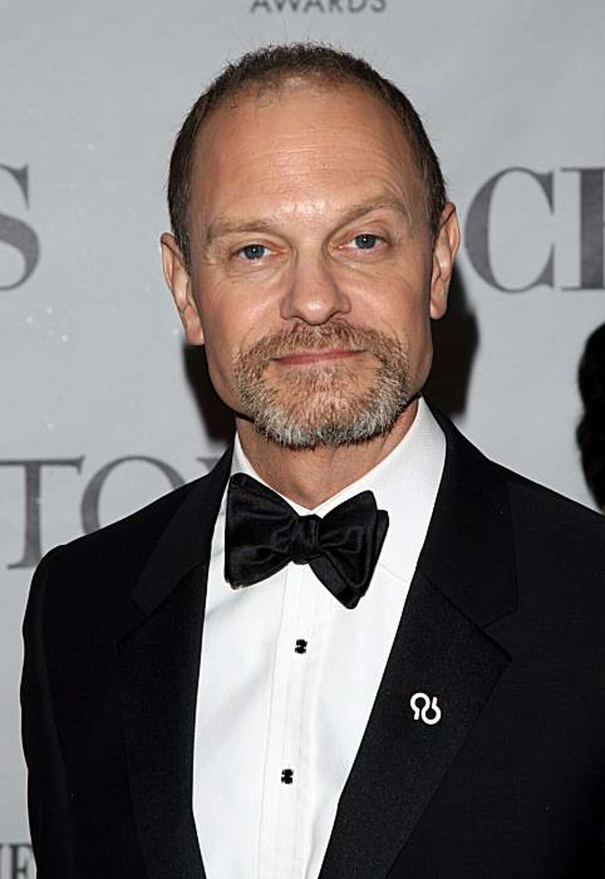 Tonys name 'Red' top drama, 'Memphis' musical