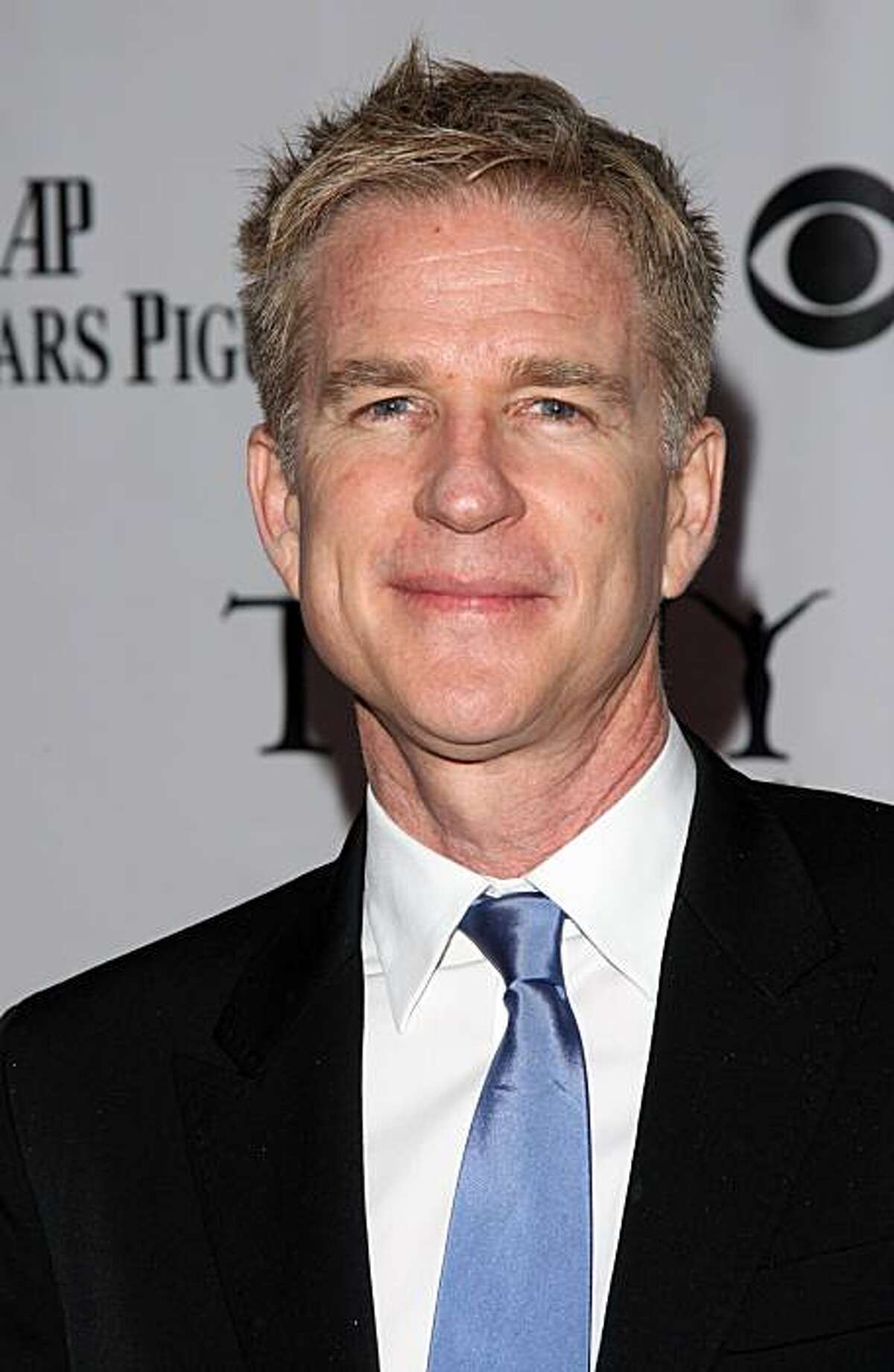 Tonys name 'Red' top drama, 'Memphis' musical