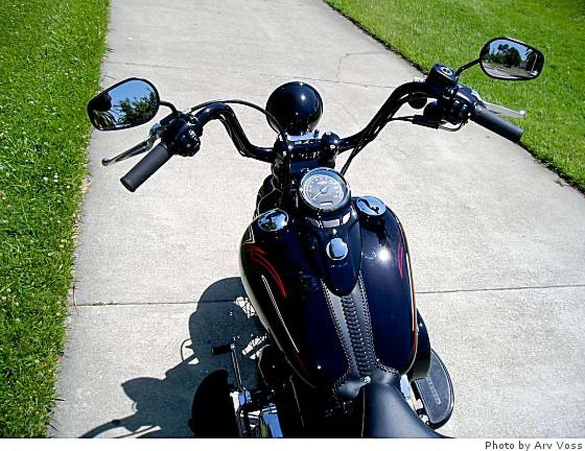 2008 Harley-Davidson's FLSTSB Softail Cross Bones