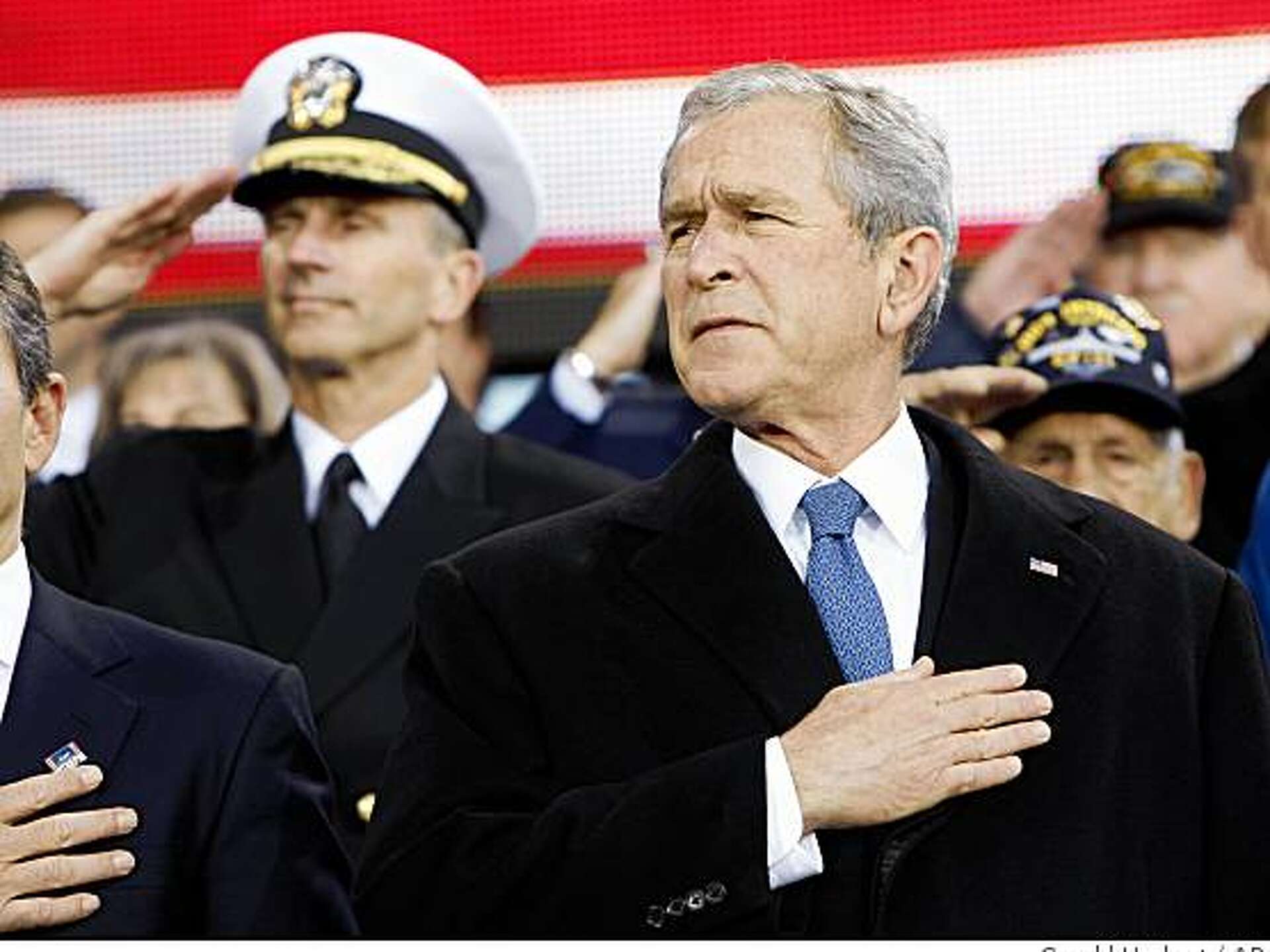Bush delivers his last Veterans Day speech