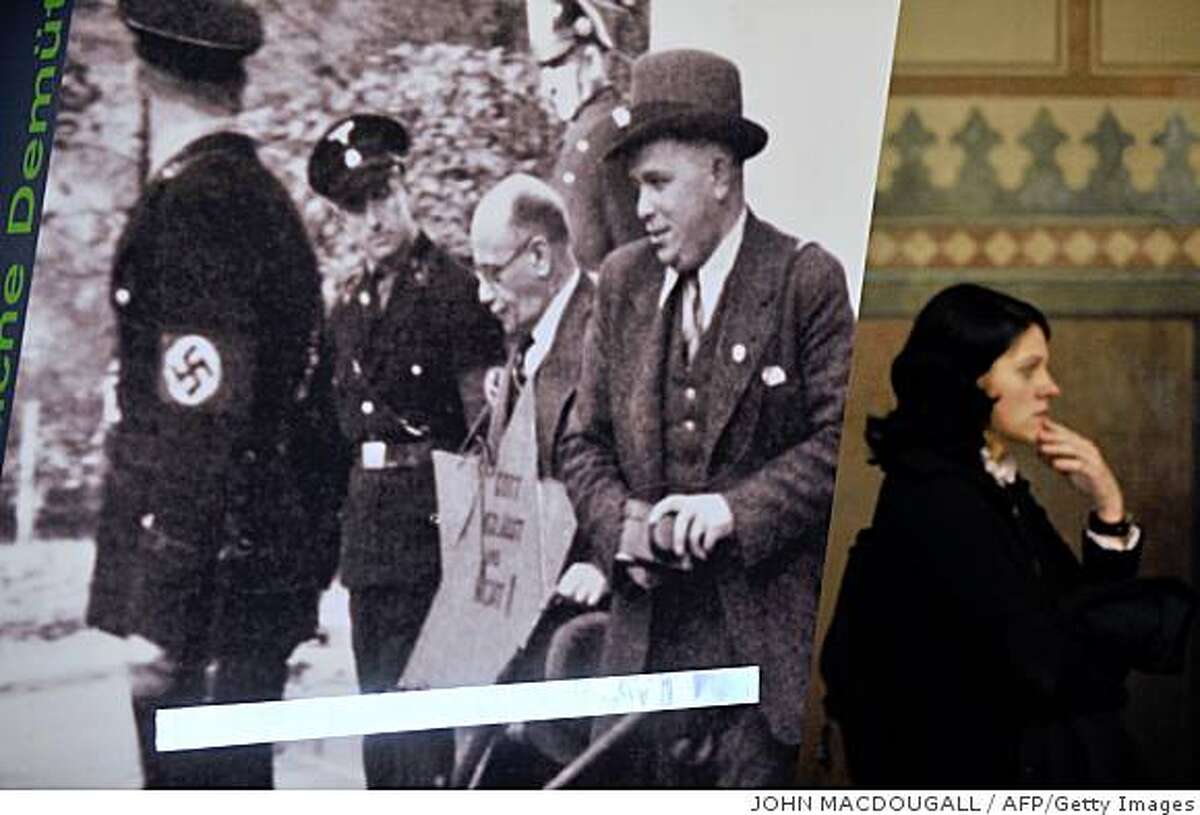 Austrian Jews have yet to regain numbers