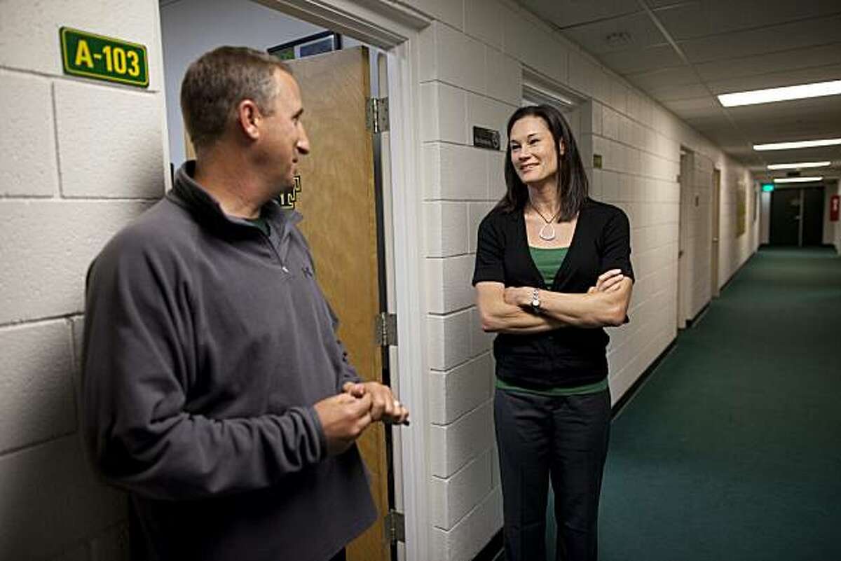 Jennifer Azzi steps down as USF women’s basketball coach