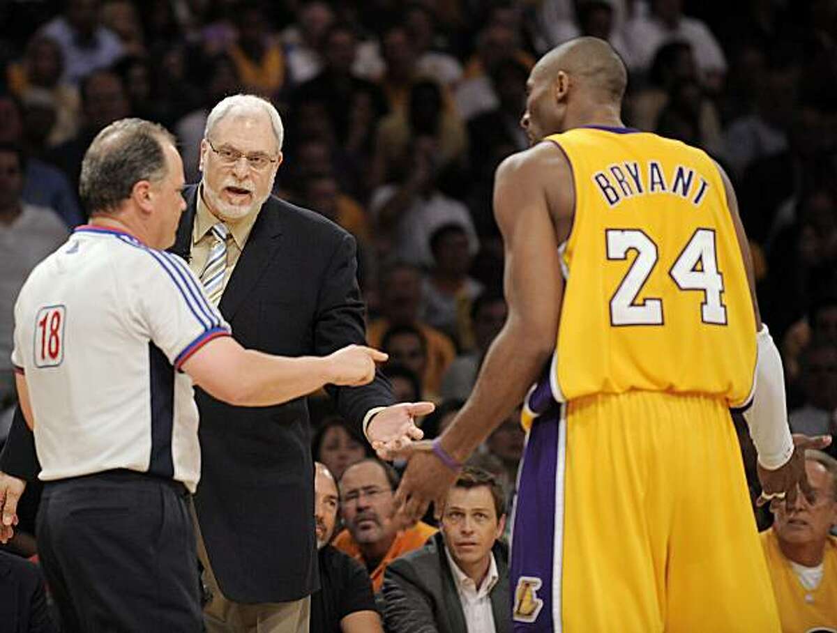 Sentimentality gives Cavs edge, LeBron says