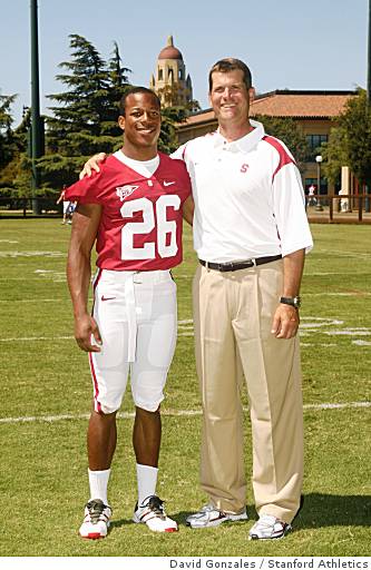 Stanford's Howell has become coach's 'pet'