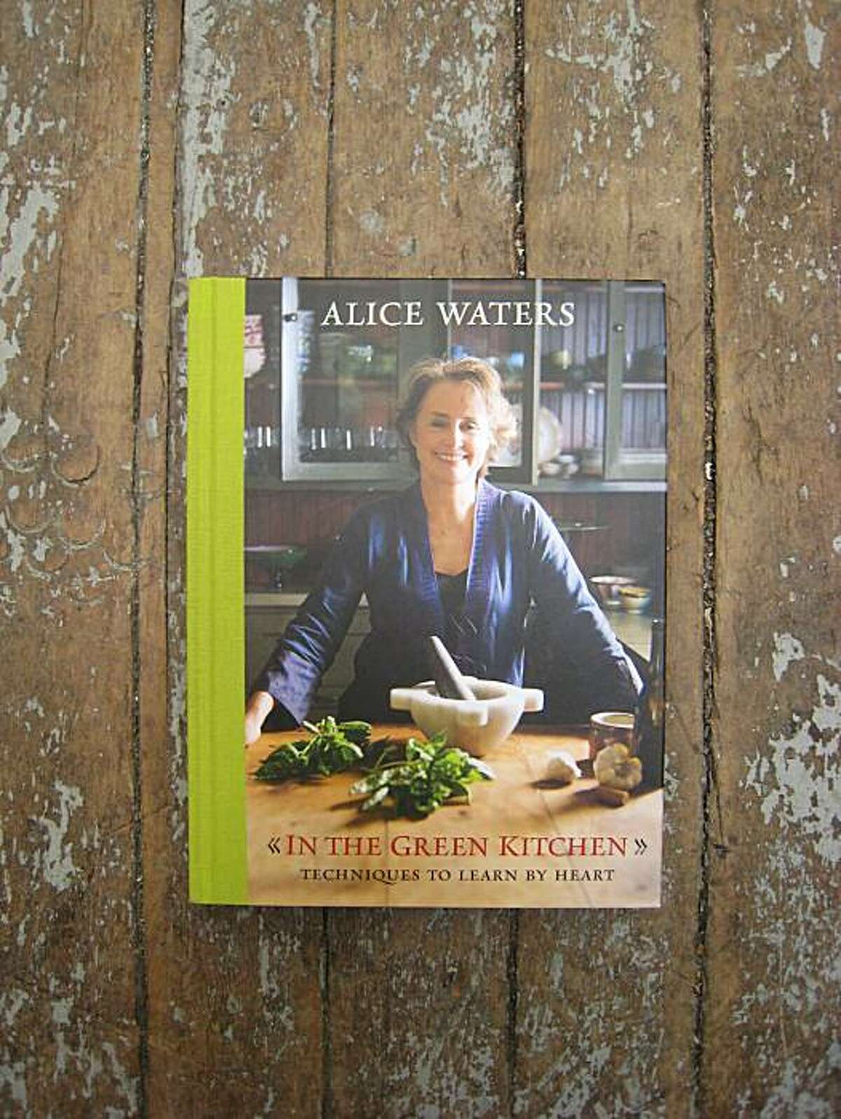 Alice Waters' 'Green Kitchen' primes new cooks