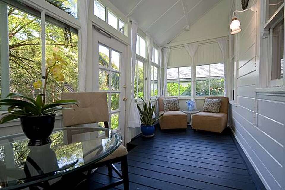 Victorian in Castro features lovely sun porch