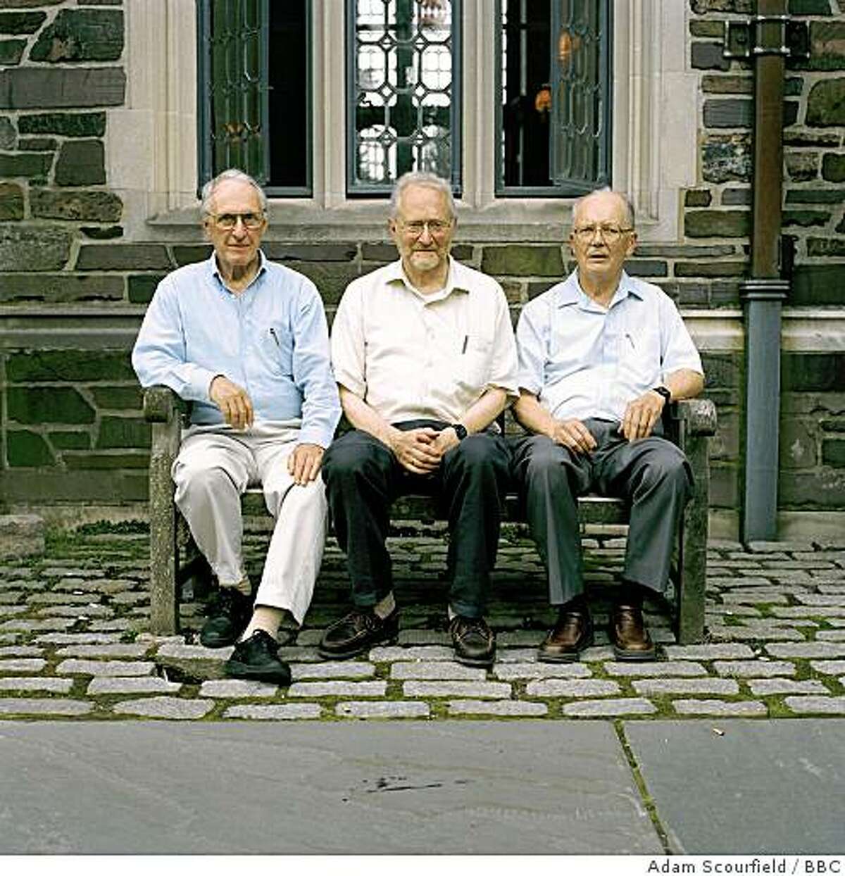 TV review: 'Parallel Worlds, Parallel Lives'