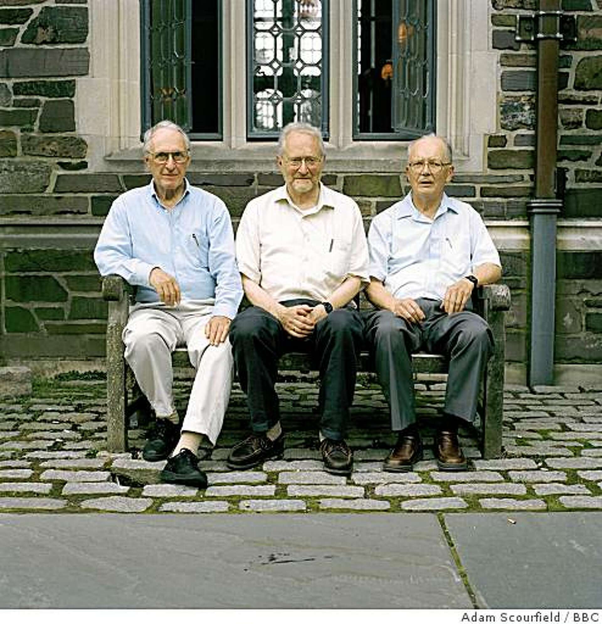 TV review: 'Parallel Worlds, Parallel Lives'