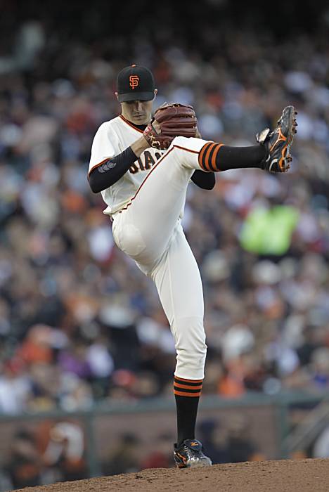 Giants' Zito back in business