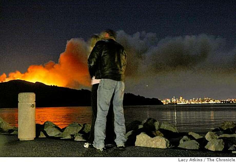 Stunning Angel Island fire seen for miles - SFGate