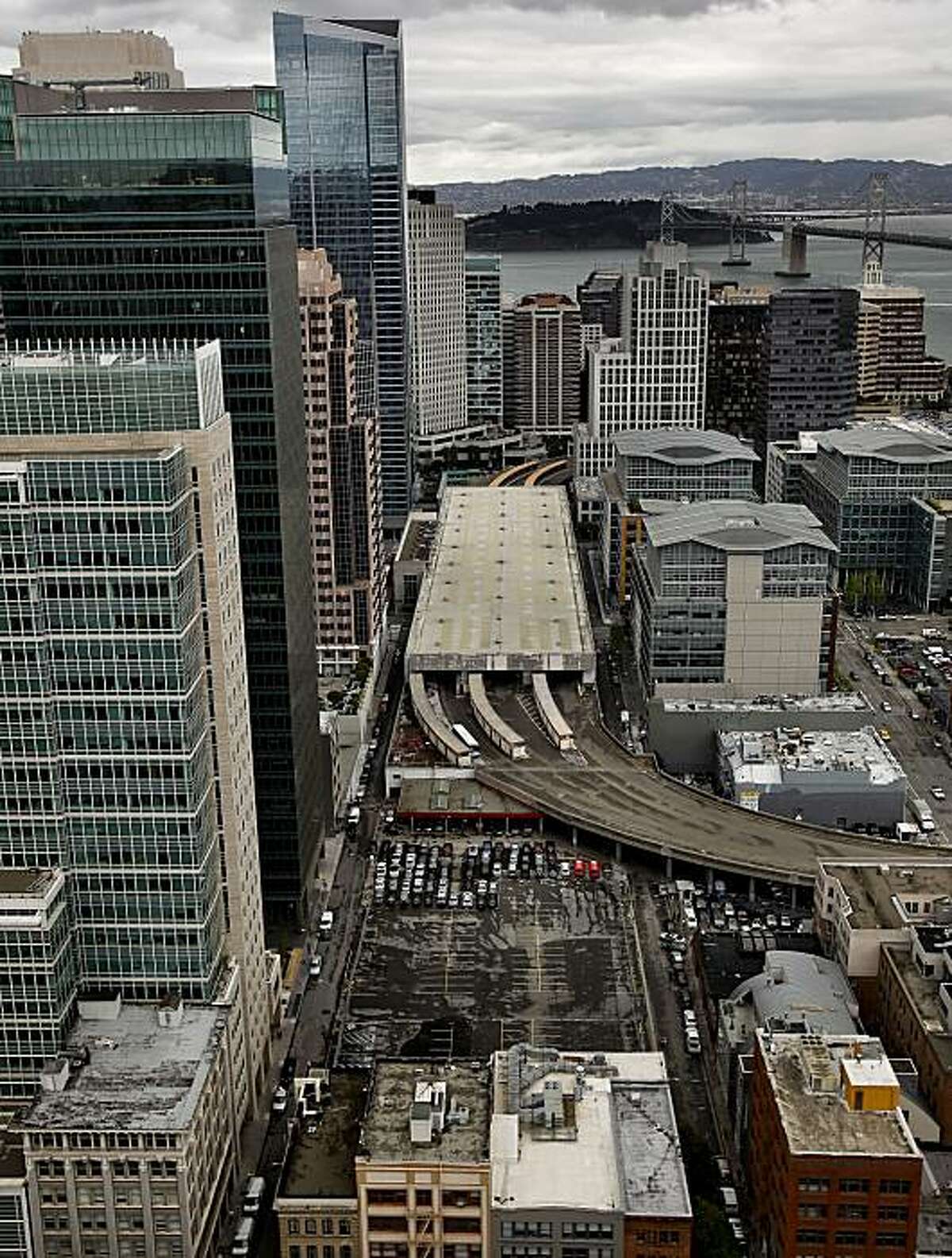 Plan for new Transbay Terminal in, under budget