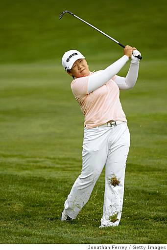 Happy homecoming for Creamer - she's 2nd after first round