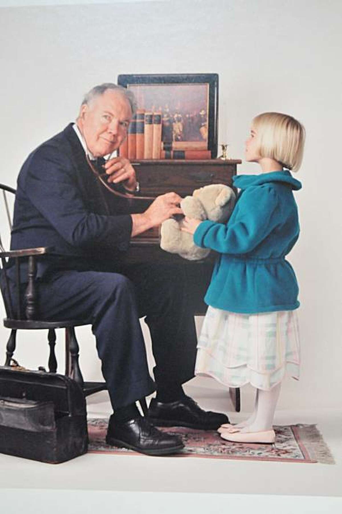 James Buckley, Peninsula physician, dies at 82