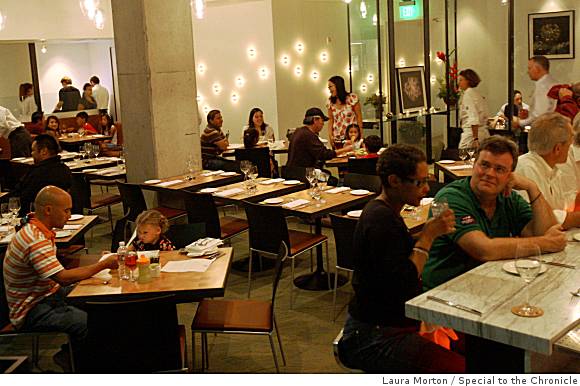 What's New: Academy Cafe and Moss Room at the Academy of Sciences open