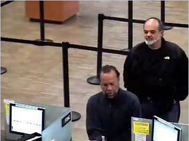 Man thwarts San Jose bank robbery suspect