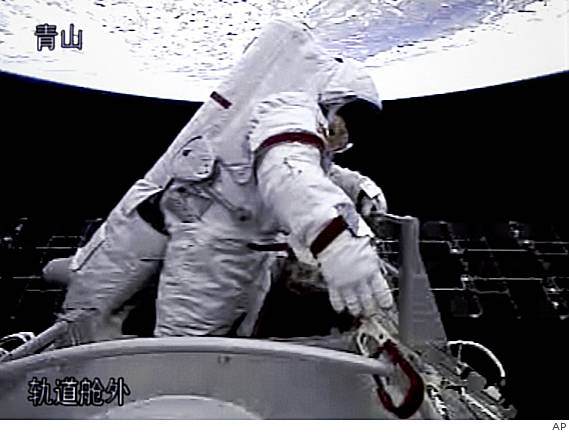 China celebrates its first spacewalk