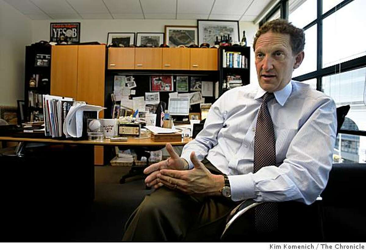 Larry Baer, Giants' next president, is built for the role