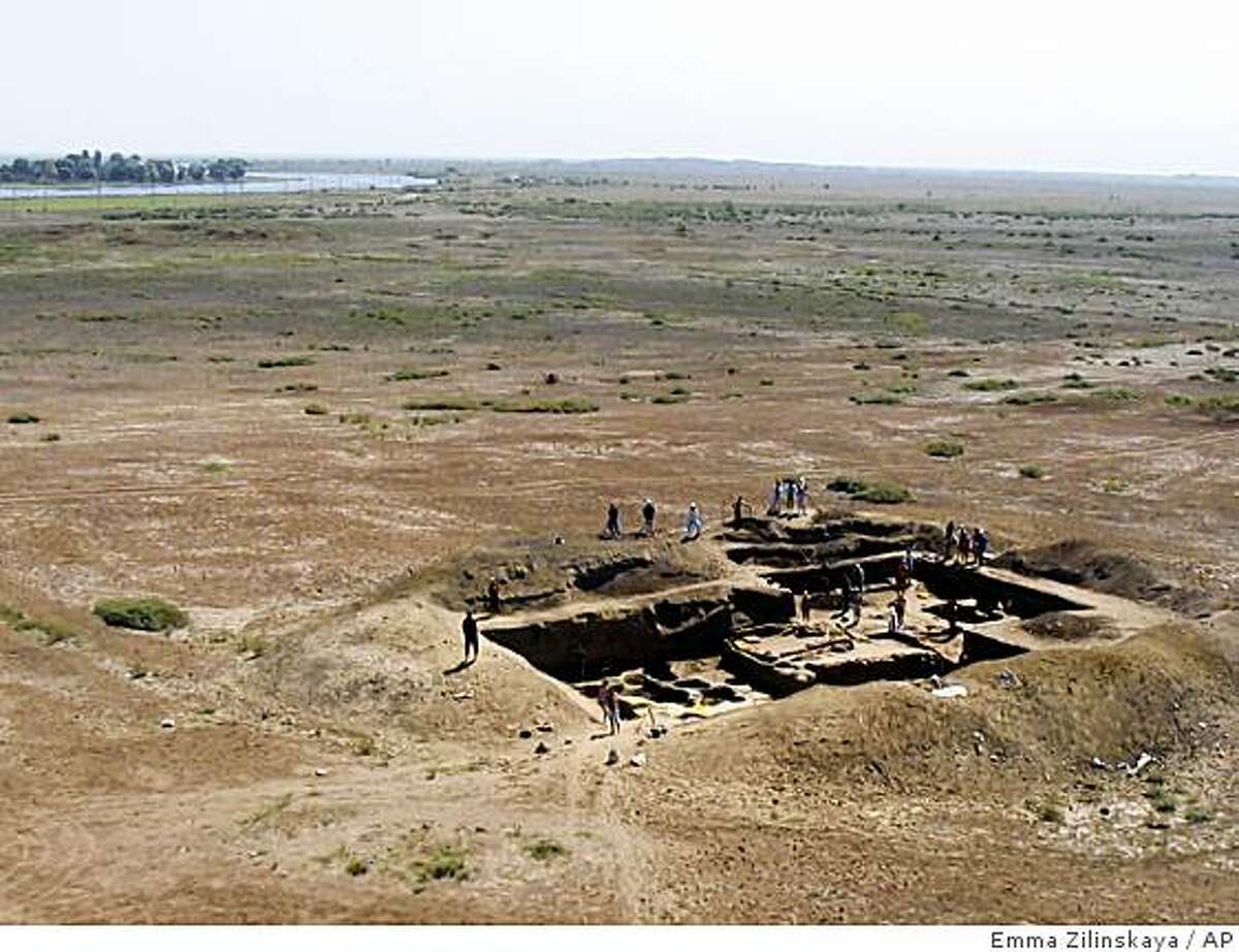 Lost capital of Khazars could lie here