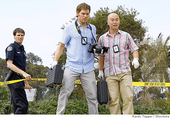 'Dexter' takes a stab at normalcy