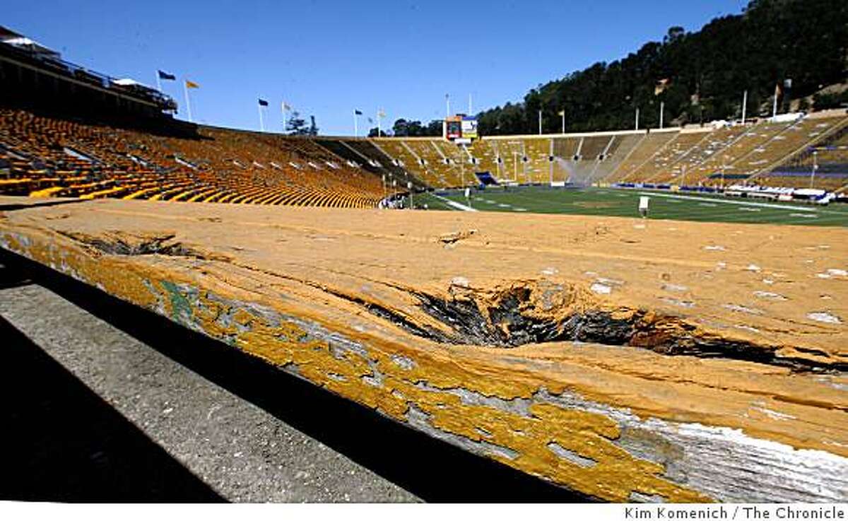 STADIUM ON THE BRINK