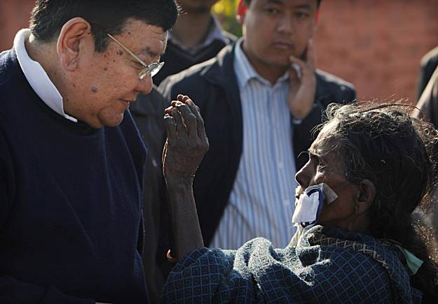 Doctor is 'God of Sight' to developing world