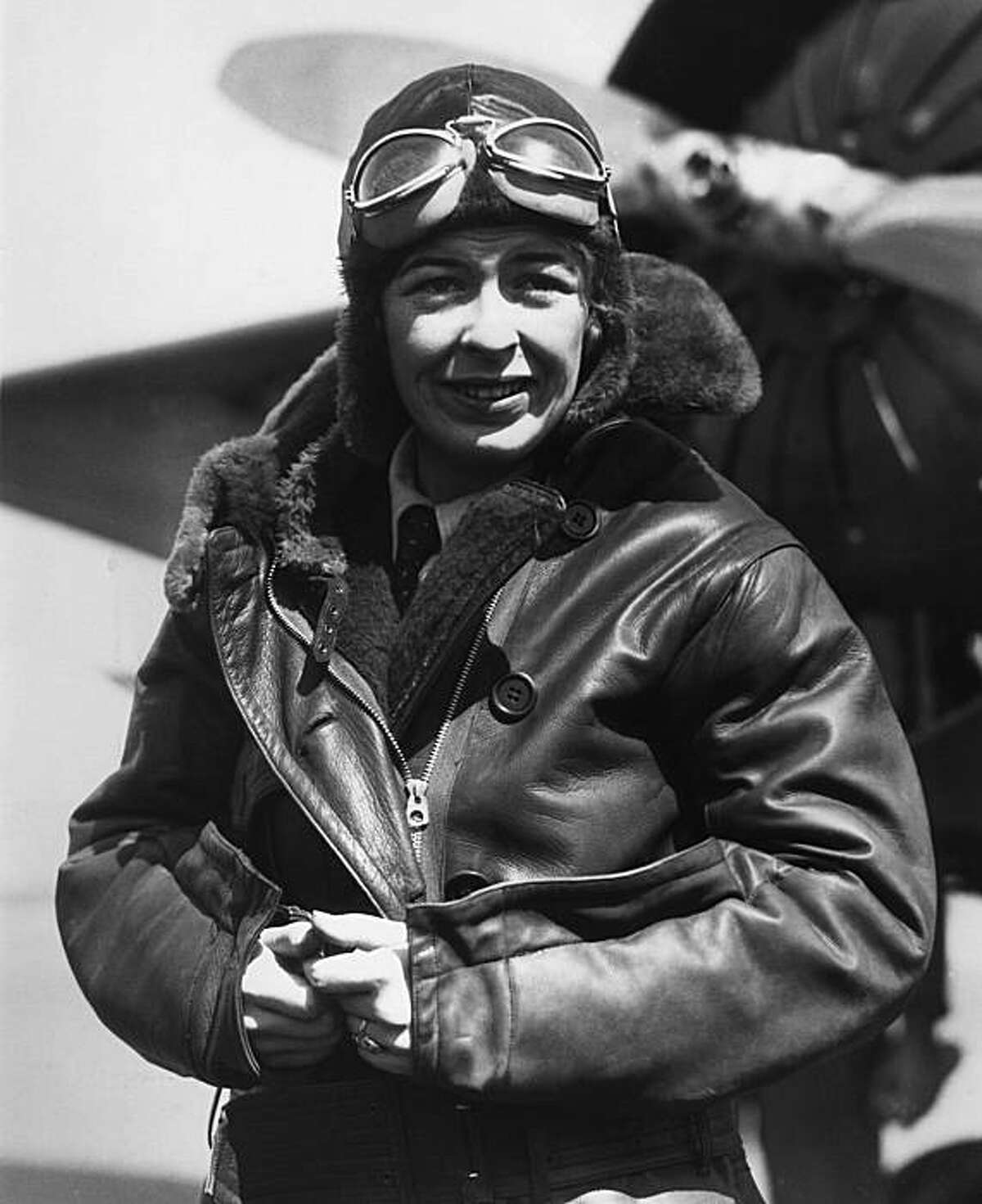 Aviation pioneer Elinor Smith dies in Palo Alto