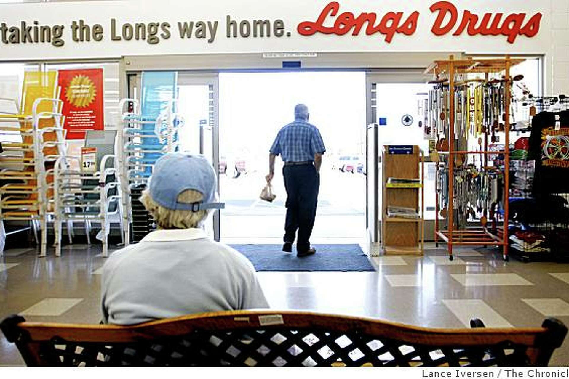 2nd bid for Longs: Walgreens tops CVS offer