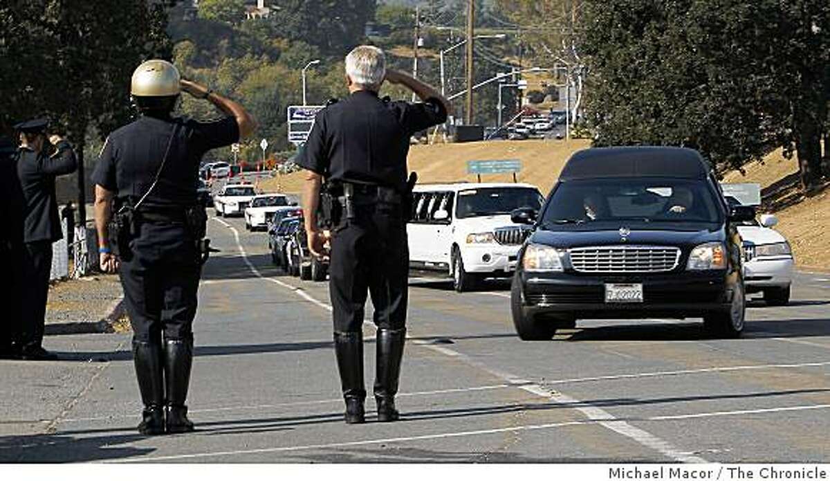 Fallen Martinez police officer honored