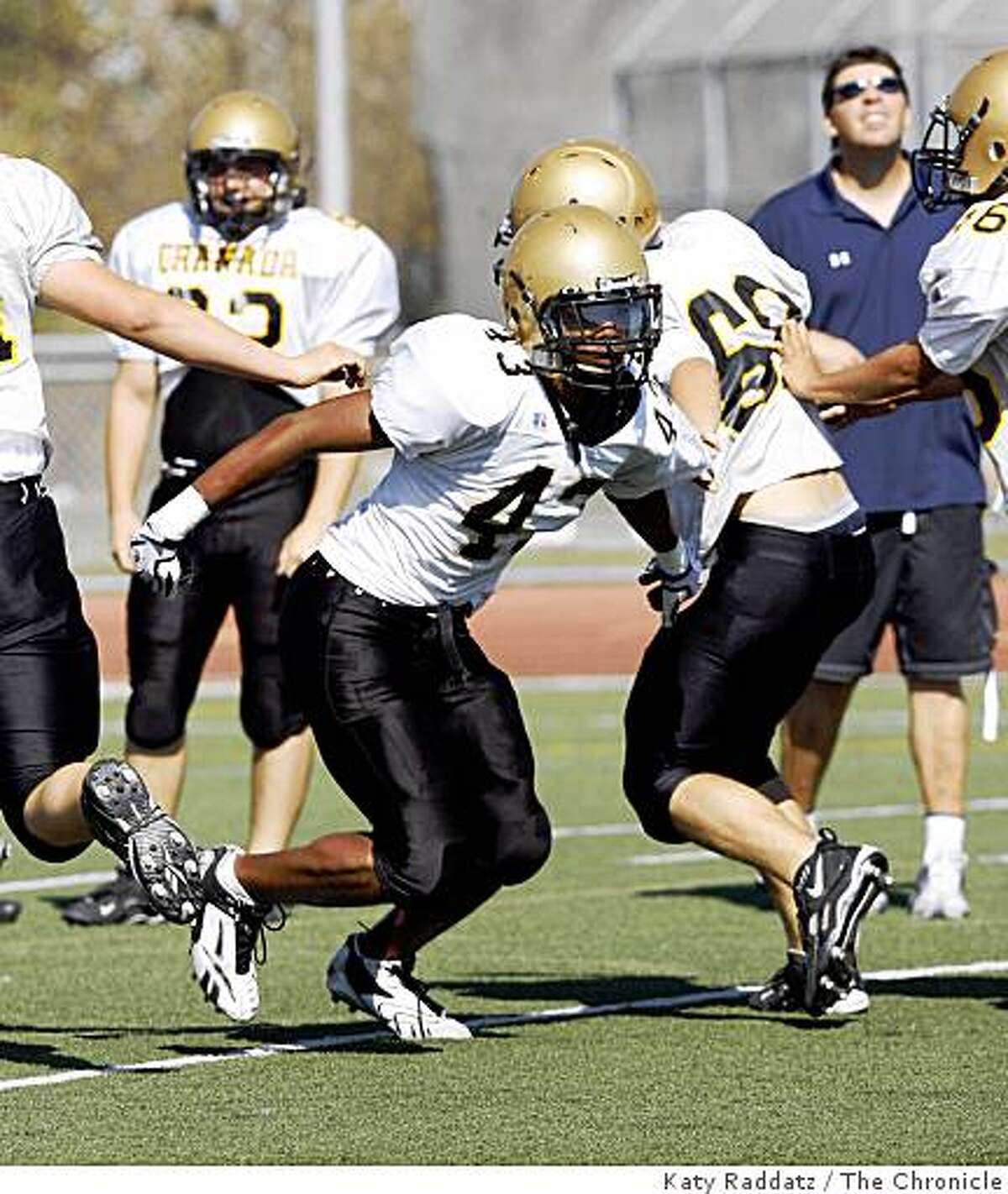 Former Raider helps coach his twin boys at Livermore's Granada High