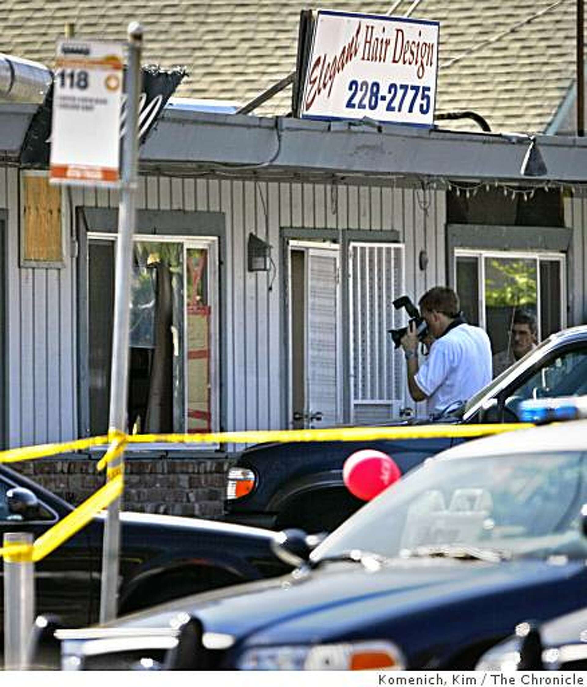 Martinez cop died trying to save 6 captives