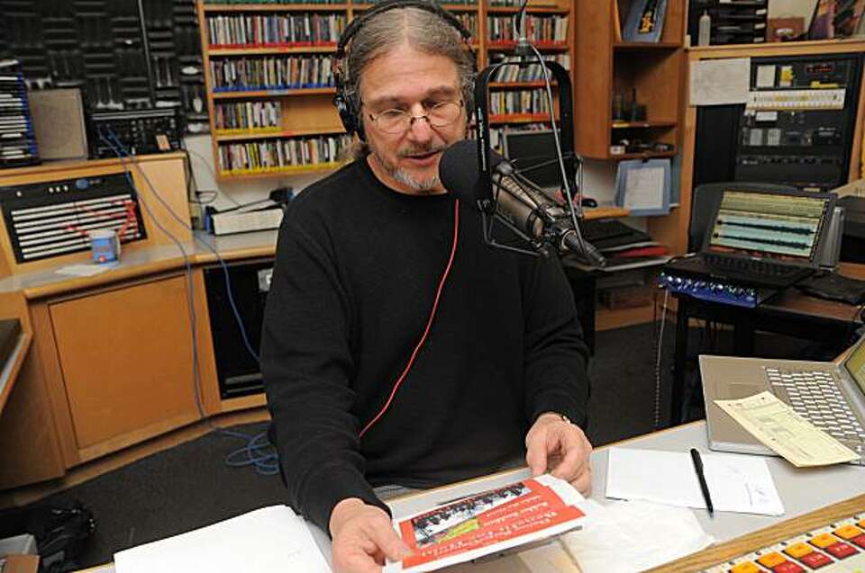 David Gans keeps Grateful Dead's light shining