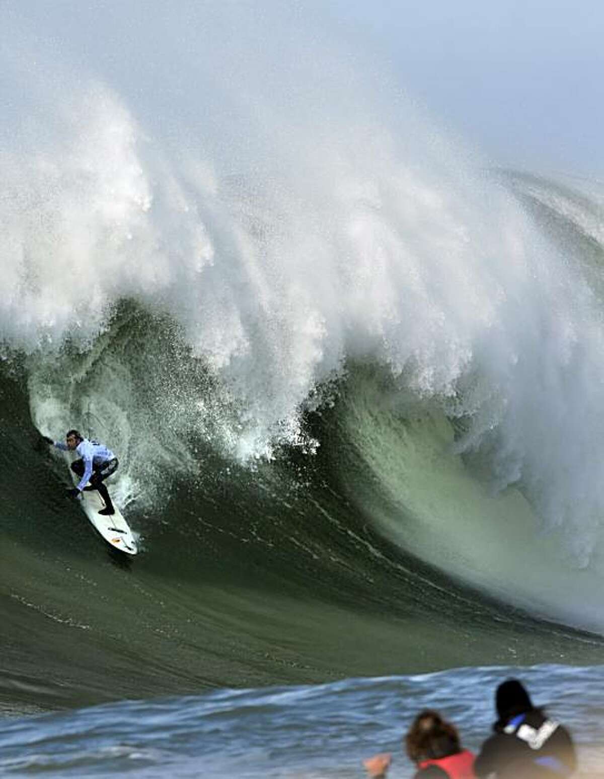 Photos: Mavericks Surf Contest 2010