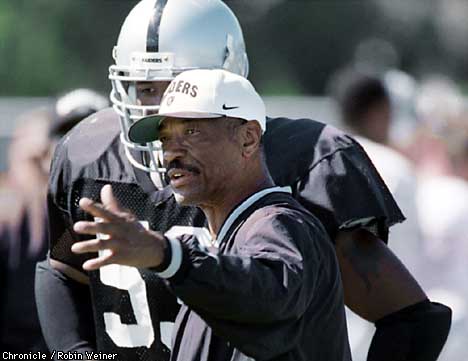 DEAN OF DEFENSE / Shaw has turned Raiders from worst unit in league ...