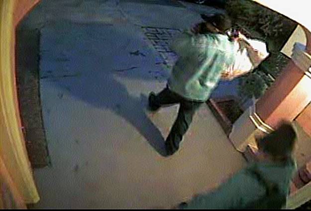 Police describe suspects in Sunset slaying