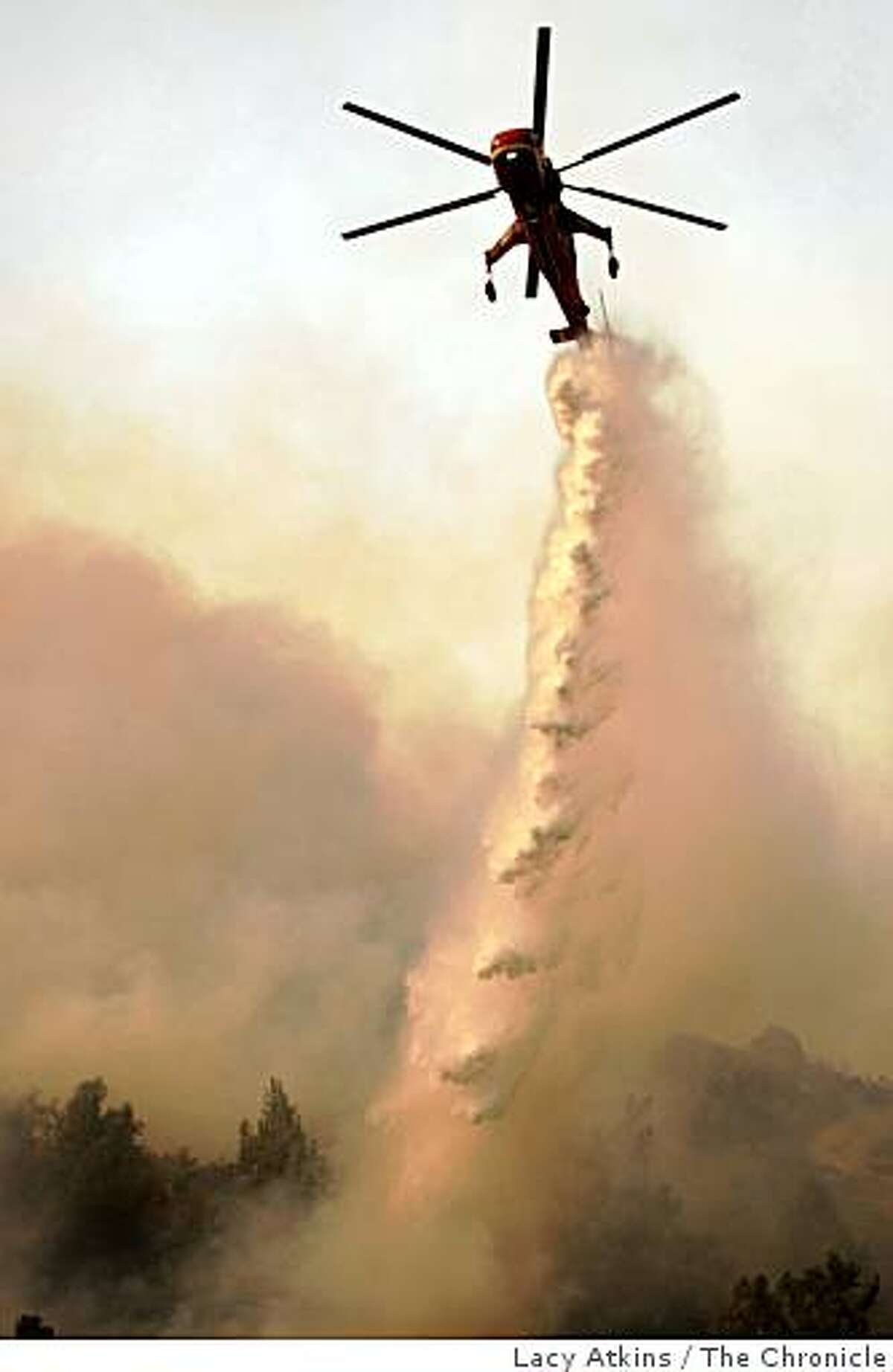 Fire near Yosemite closes Highway 140