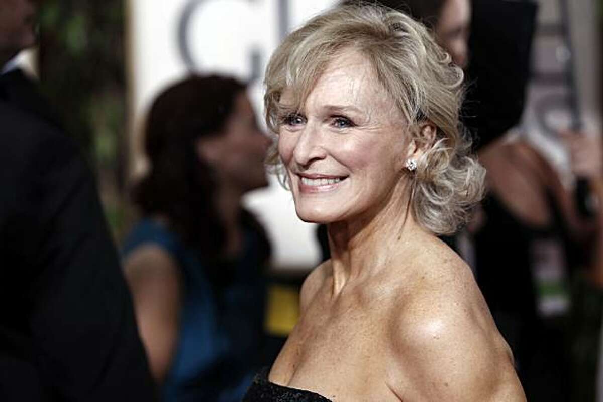 2 'Avatar' wins crown Cameron king once more