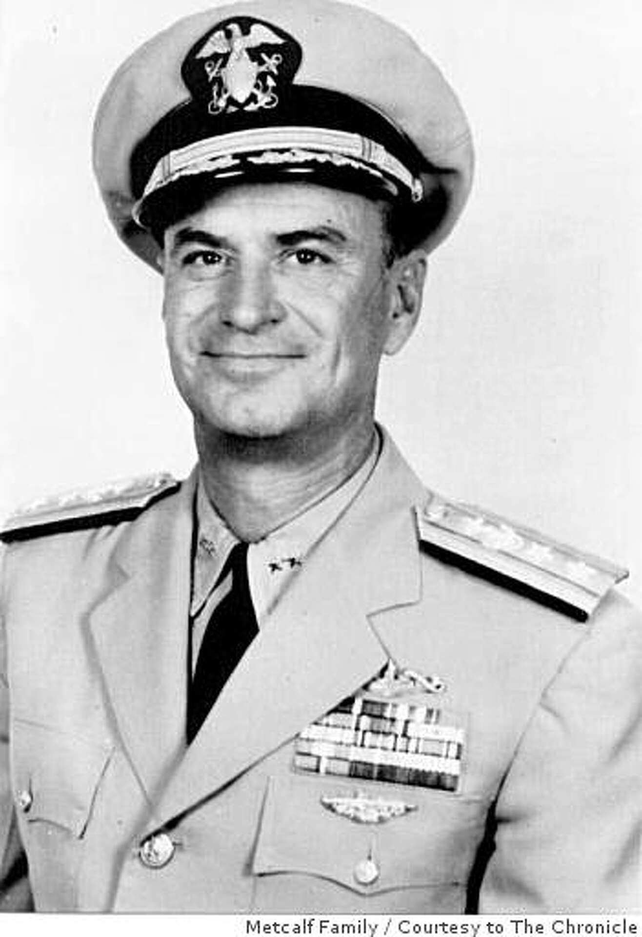 Adm. Ralph Metcalf, WWII commander, dies at 95