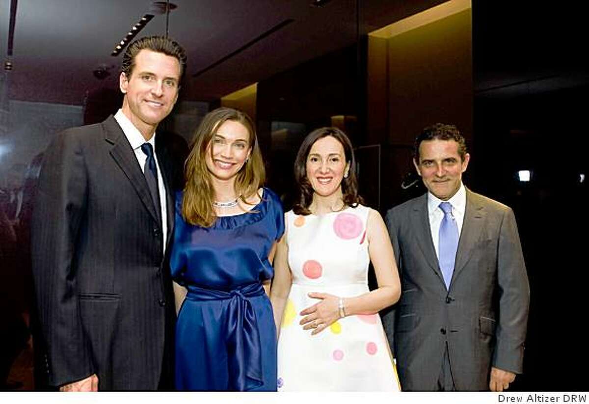 Sparkle, dazzle and dinner