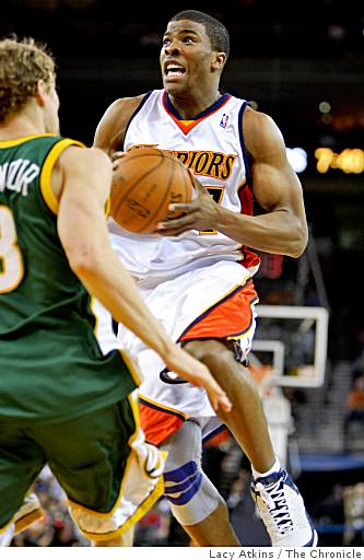 Clippers lure Azubuike