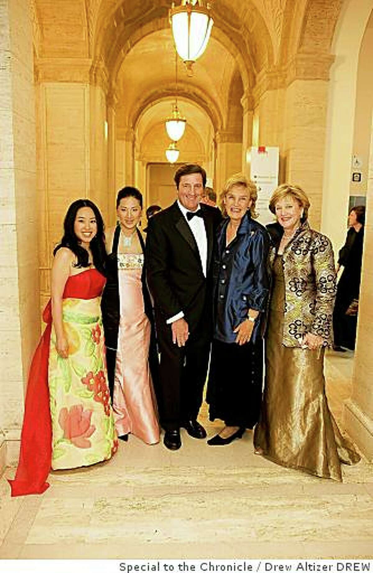 Grand Ming show gets party to match