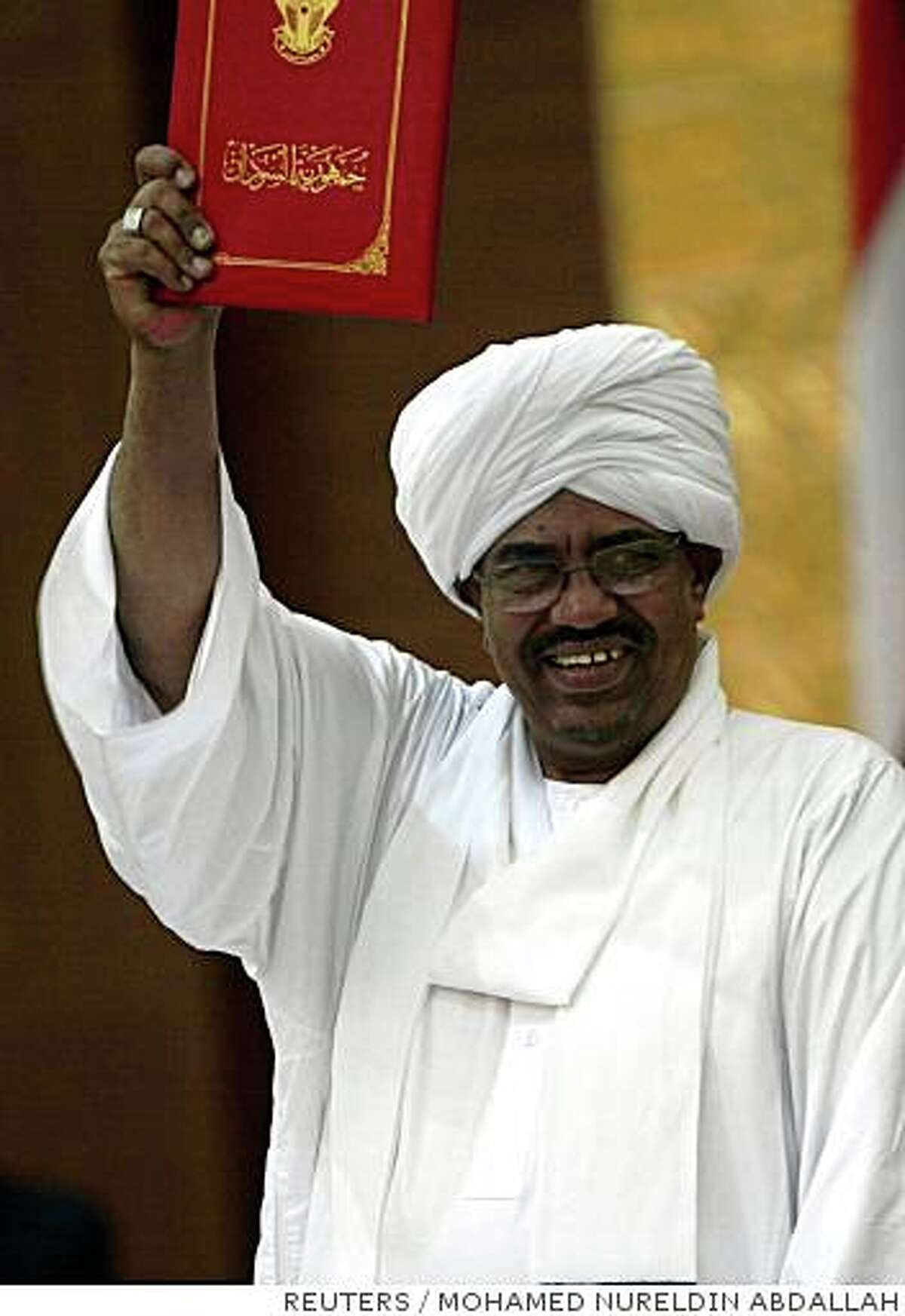 In face of indictment, Sudan leader tries charm In face of indictment, Sudan leader tries charm