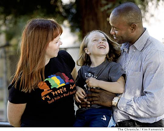 Obama raises profile of mixed-race Americans