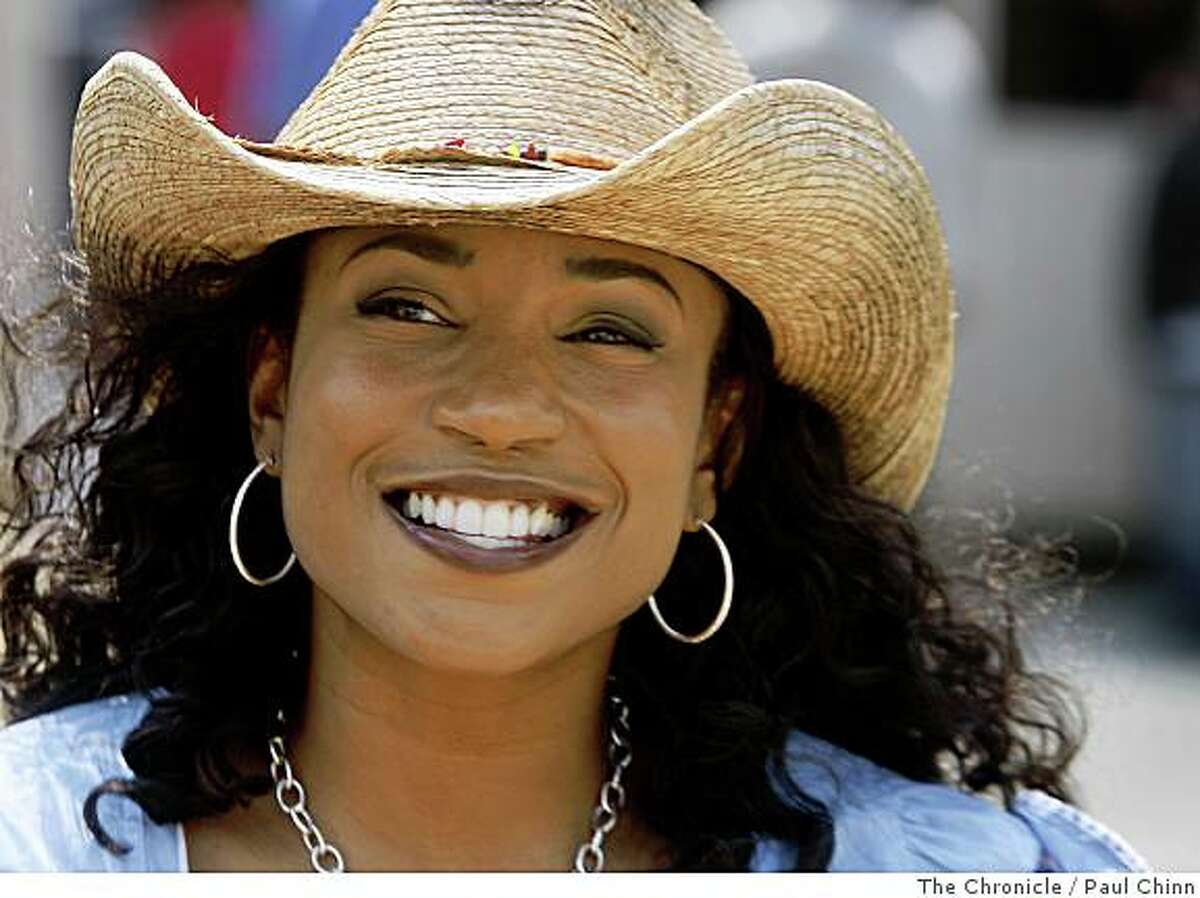 Miko Marks saddles up for country music