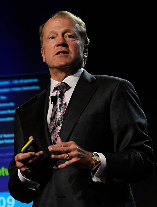 Tech firms hoard instead of paying dividends