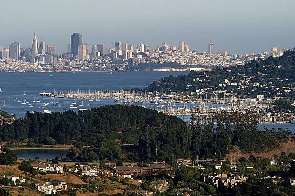 The Walk-Through: 1 Via Vandyke, Mill Valley